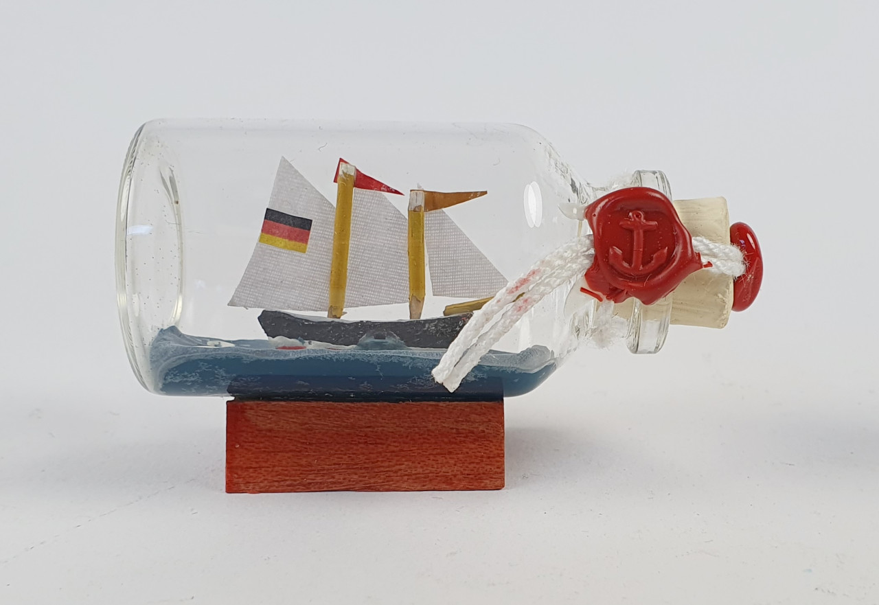 Buddelschiffe - Handgemachte Flaschenschiffe aus eigener Produktion ...